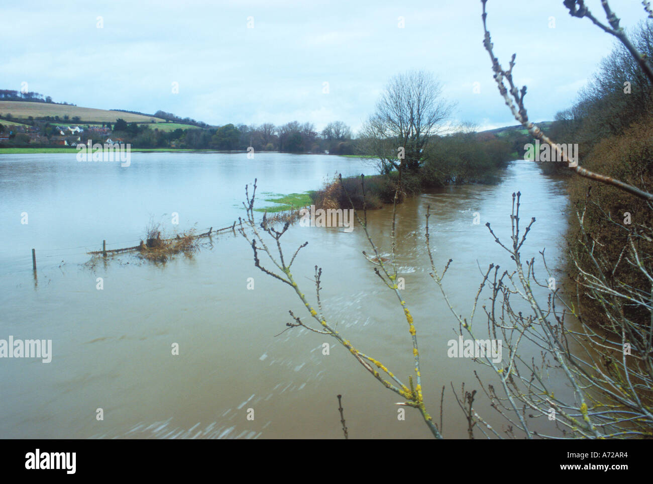 Dorset stour flooding hi-res stock photography and images - Alamy