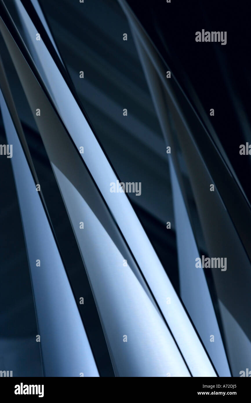 Razor sharp edges hi-res stock photography and images - Alamy