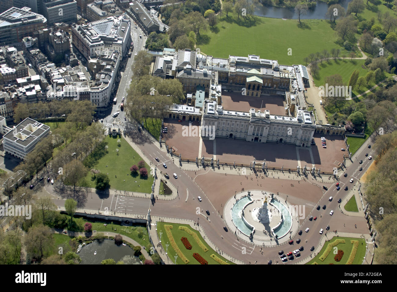 Aerial high level oblique view west of Buckingham Palace with Gardens ...