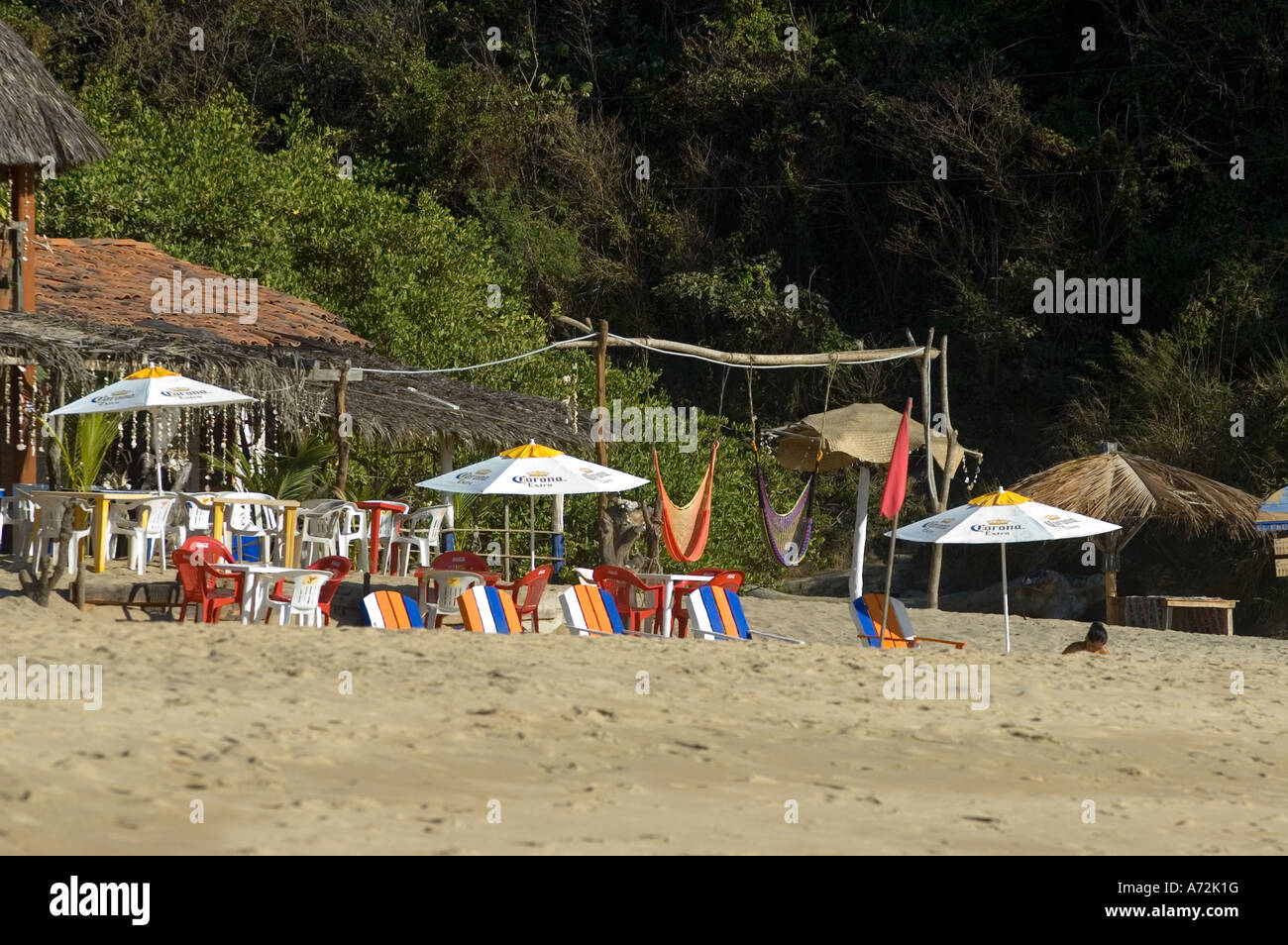 Zipolite beach oaxaca palm hi-res stock photography and images - Alamy
