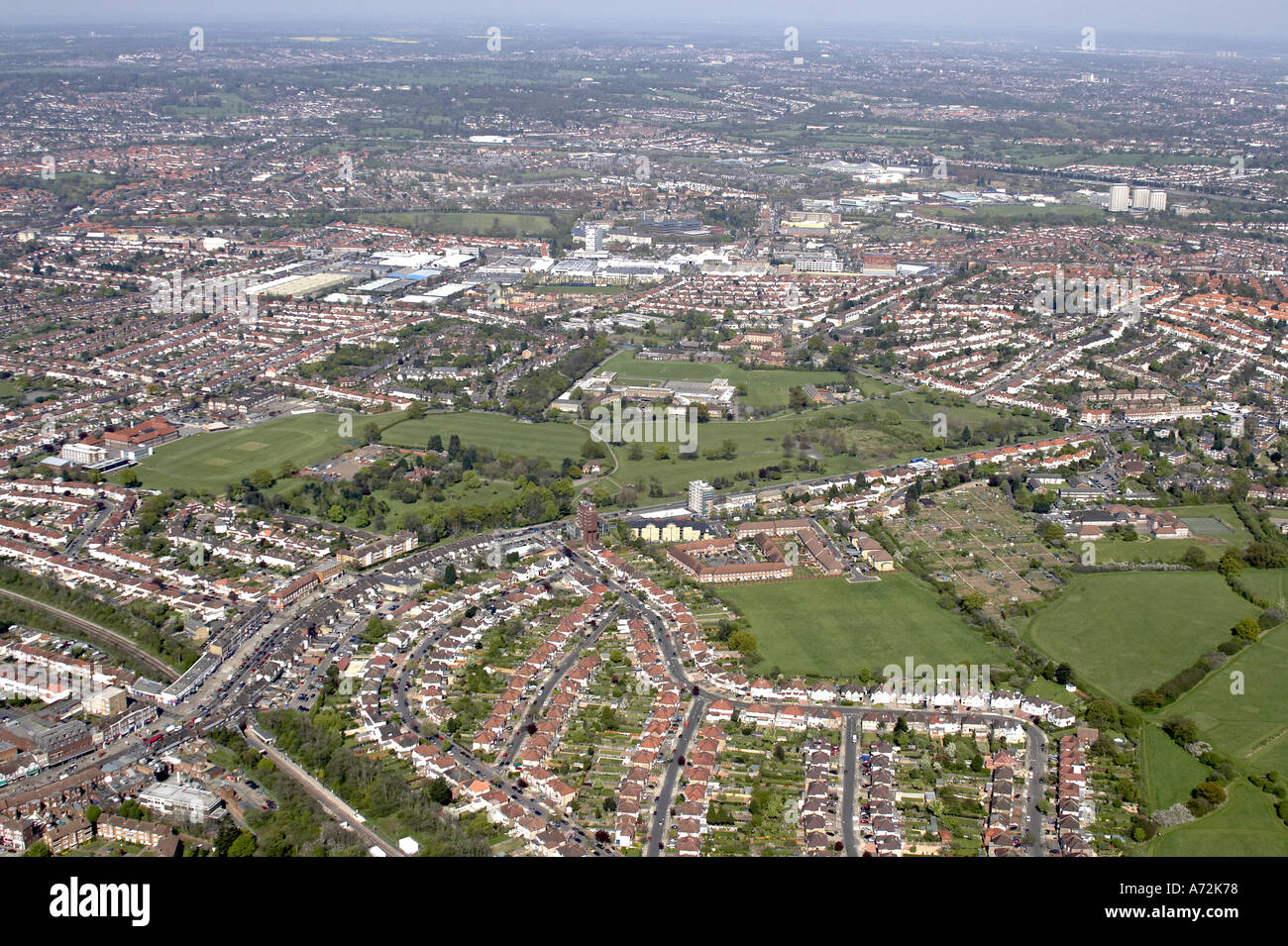 Grove park london colindale hi-res stock photography and images - Alamy