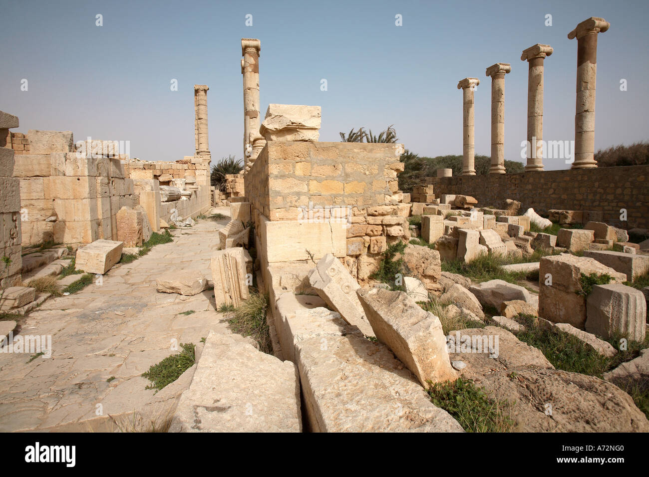 Augustan statue hi-res stock photography and images - Alamy