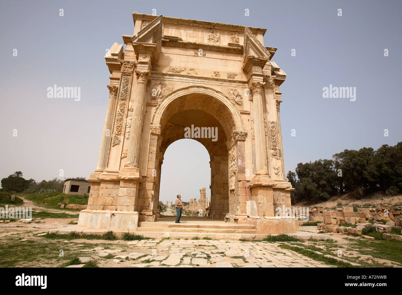 Gaddafi statue hi-res stock photography and images - Alamy