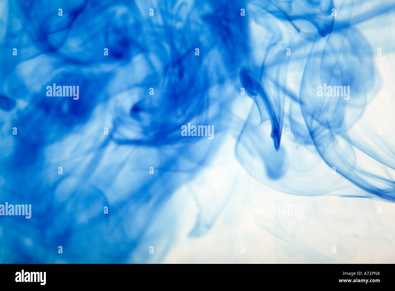 ink in water Stock Photo - Alamy