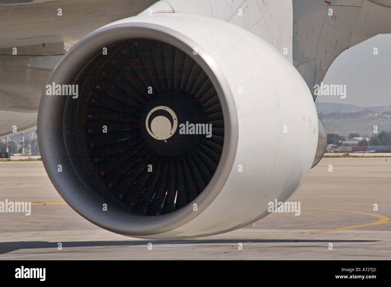 Pratt and whitney engine 747 hi-res stock photography and images - Alamy