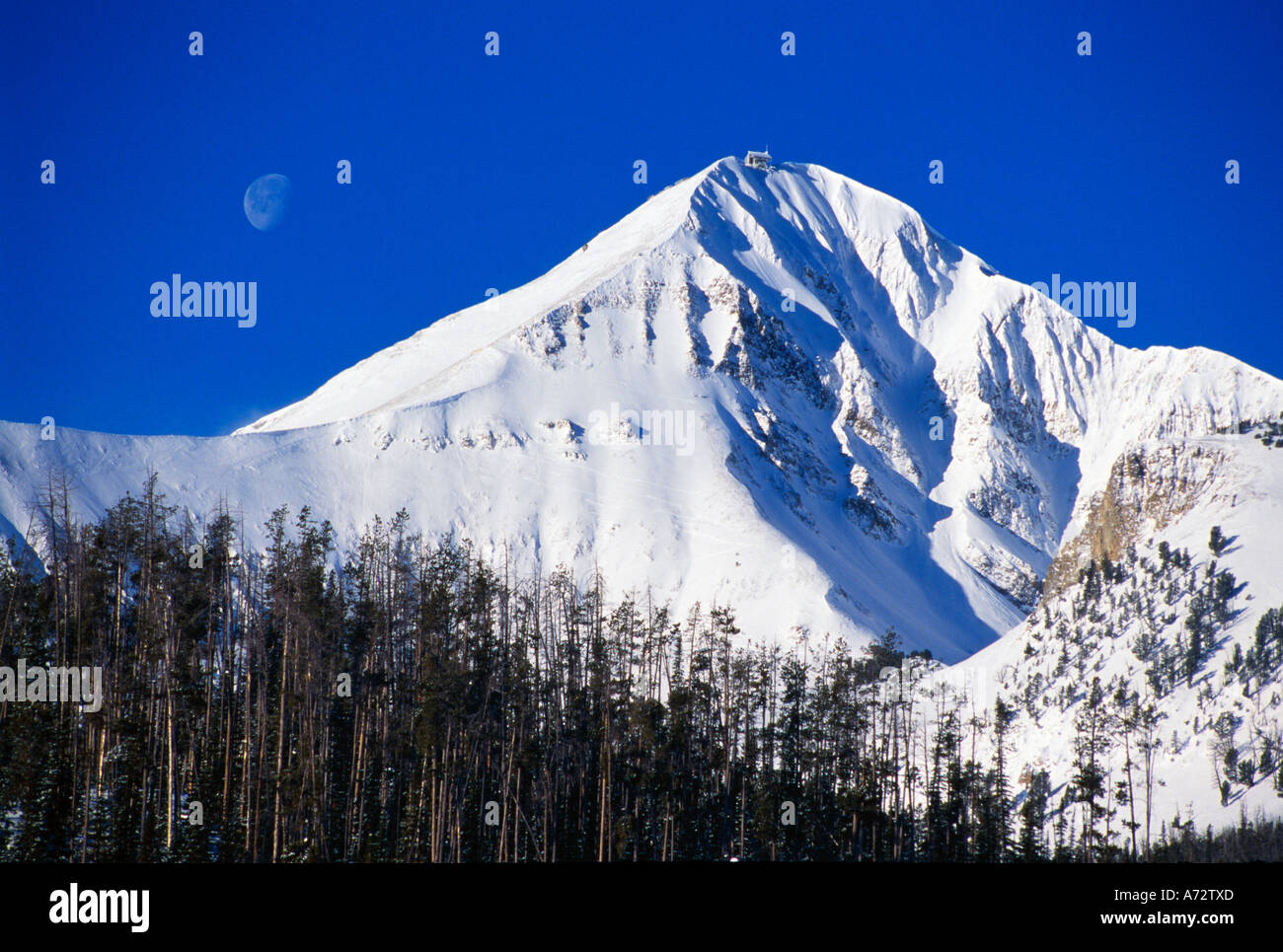 Overhead precipitation hi-res stock photography and images - Alamy
