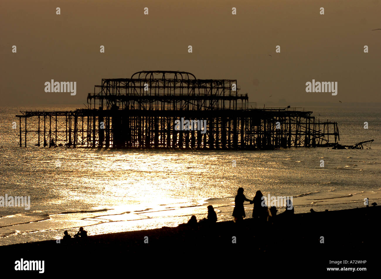 Brighton pier beach landscape hi-res stock photography and images - Alamy