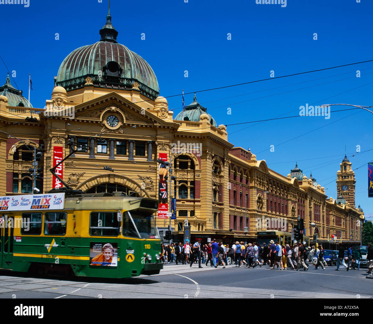Train lines flinders street station hi-res stock photography and images ...