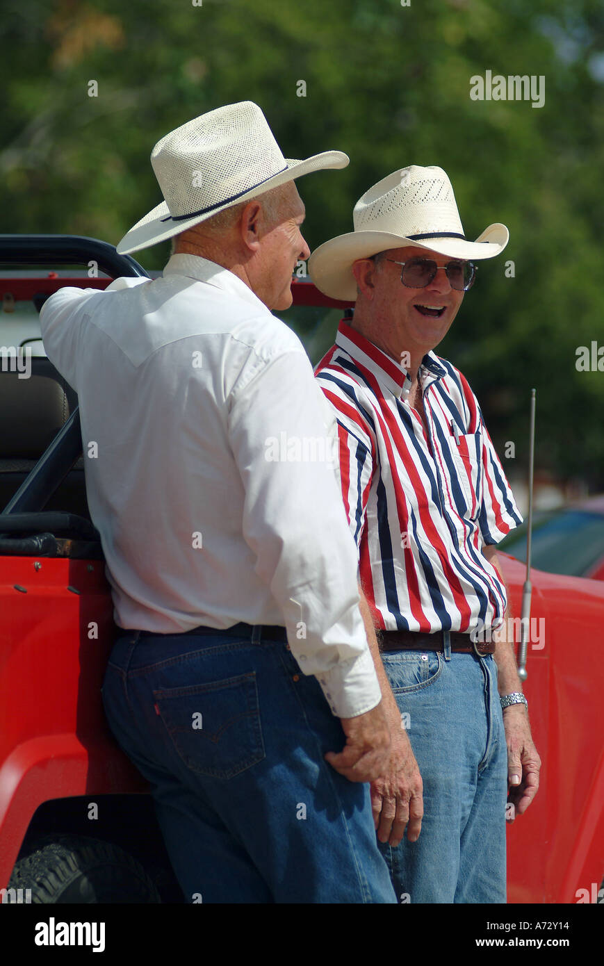Two cowboys talking in Bandera Texas Stock Photo - Alamy