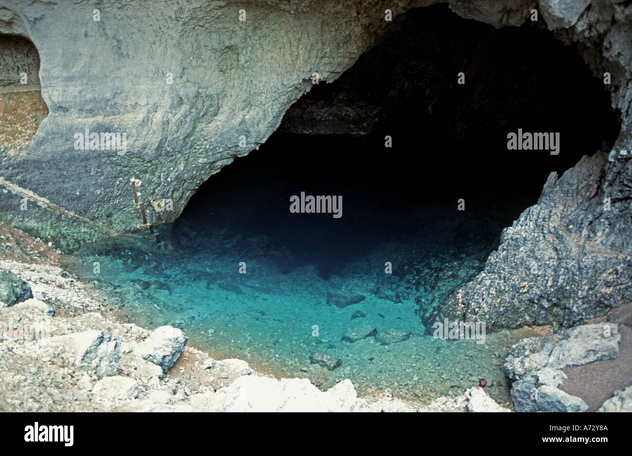 The cave of the fountain Fontaine de Vaucluse Stock Photo - Alamy