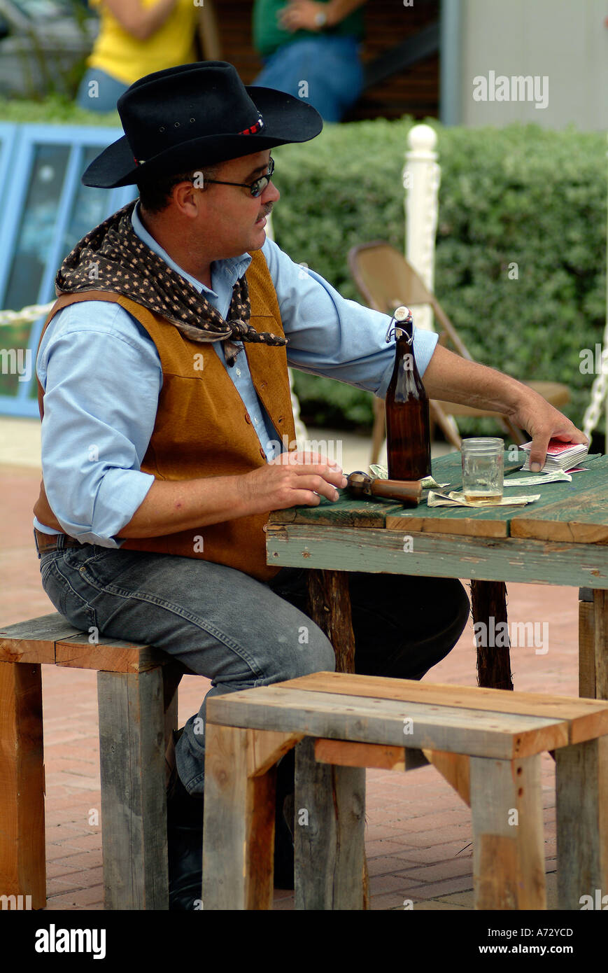 Card playing cowboy hi-res stock photography and images - Alamy