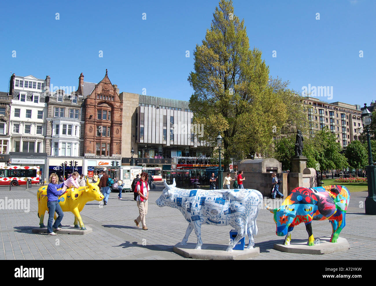 Cow parade in Princes Street, Edinburgh Stock Photo - Alamy