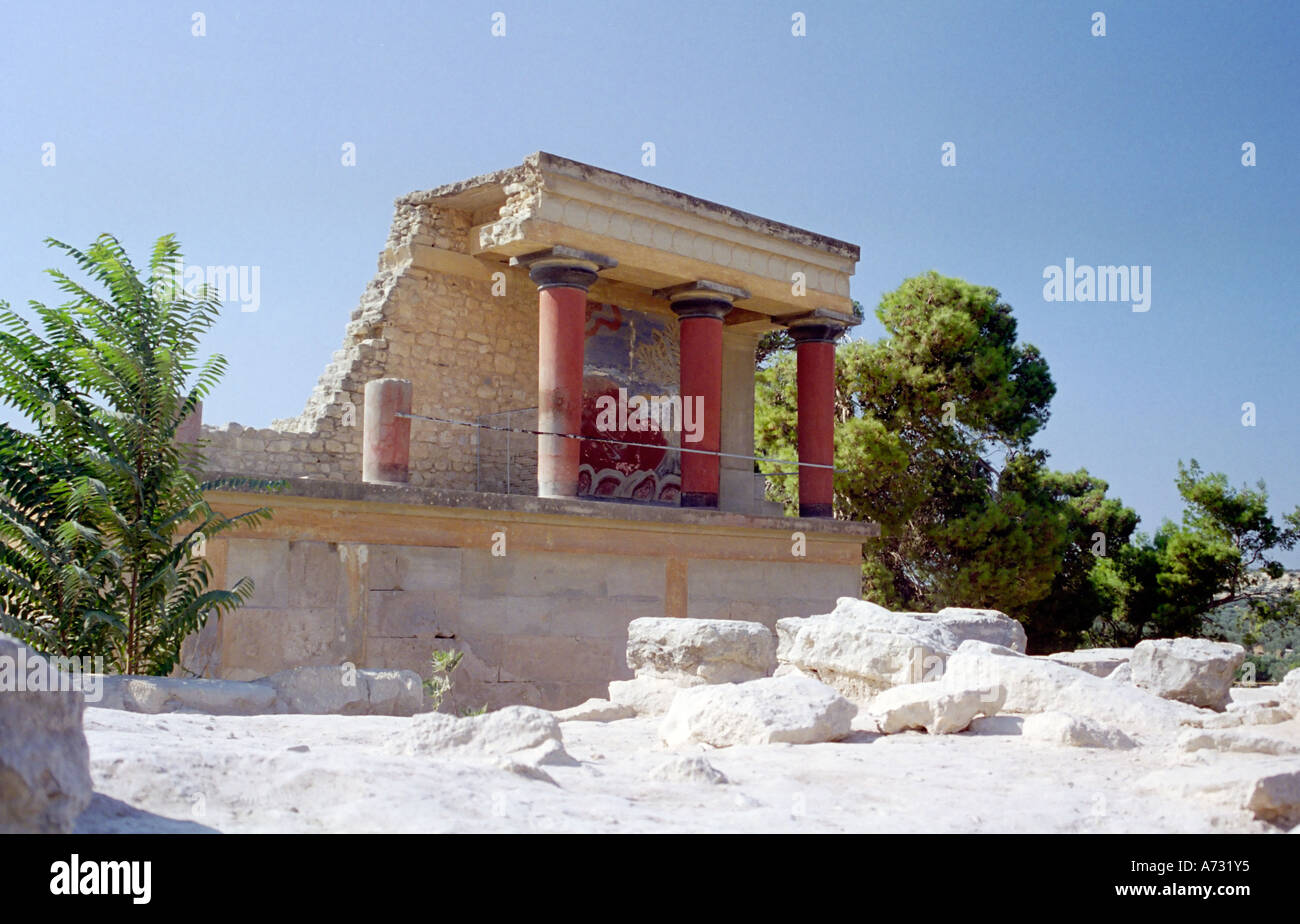 Temple in the ruins of Knossos Crete Greece Stock Photo - Alamy