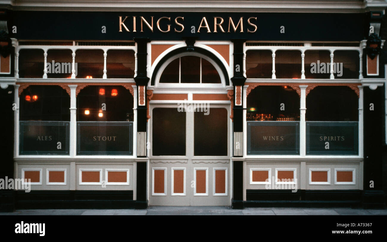 Kings arms pub london hi-res stock photography and images - Alamy