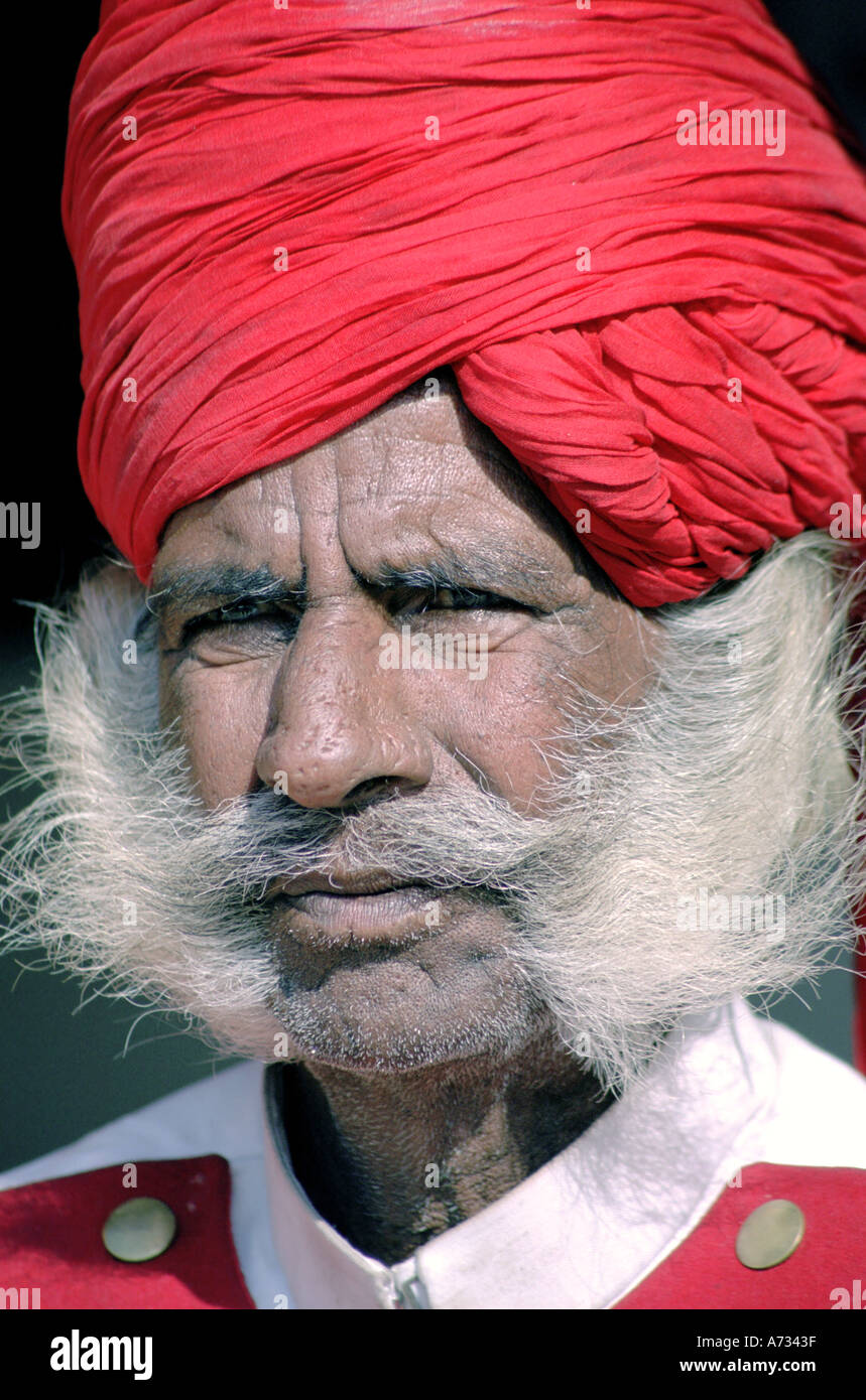 Asian turban hi-res stock photography and images - Alamy