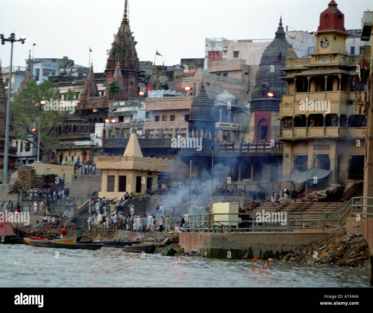 Burning Ghat Varanasi Stock Photo - Alamy