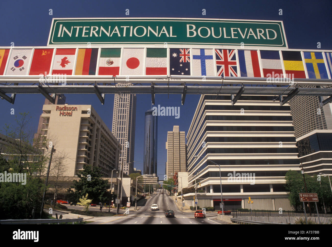 Interstate sign atlanta hi-res stock photography and images - Alamy