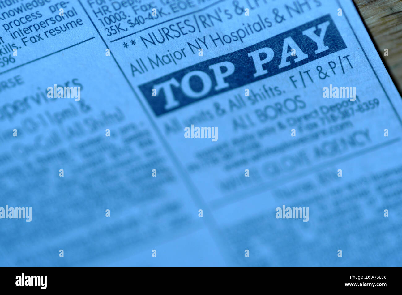 Advertisement column hi-res stock photography and images - Alamy