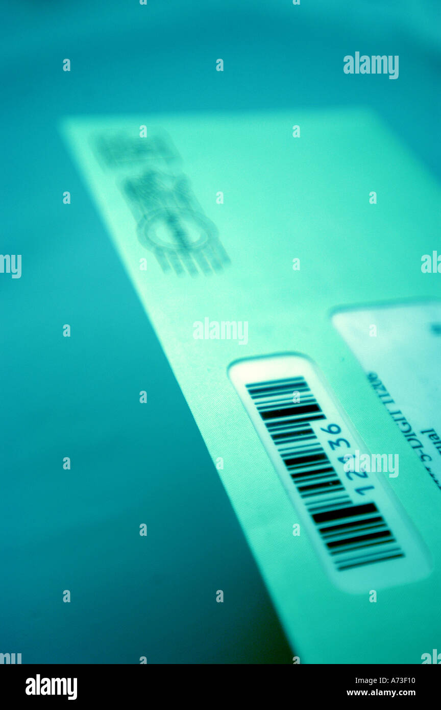 Envelope Envelop address window barcode vertical Stock Photo - Alamy
