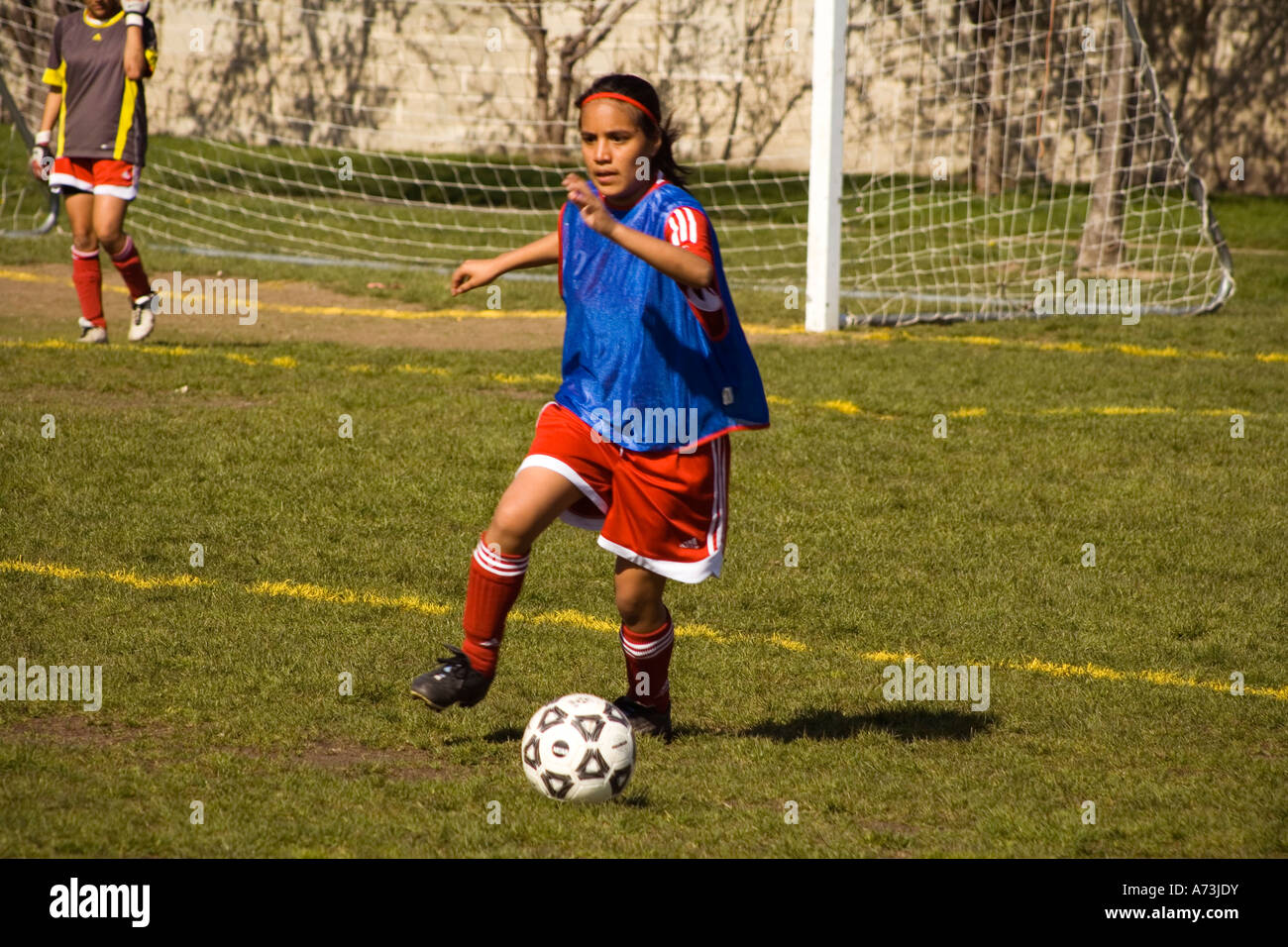 Latino female soccer player hi-res stock photography and images - Alamy