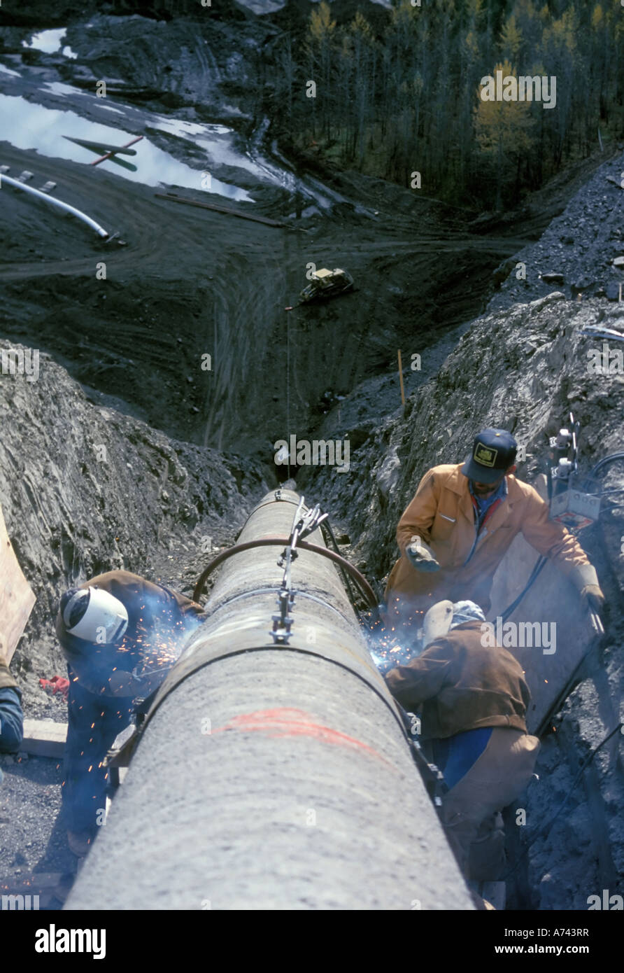 Pipeline construction canada hi-res stock photography and images - Alamy