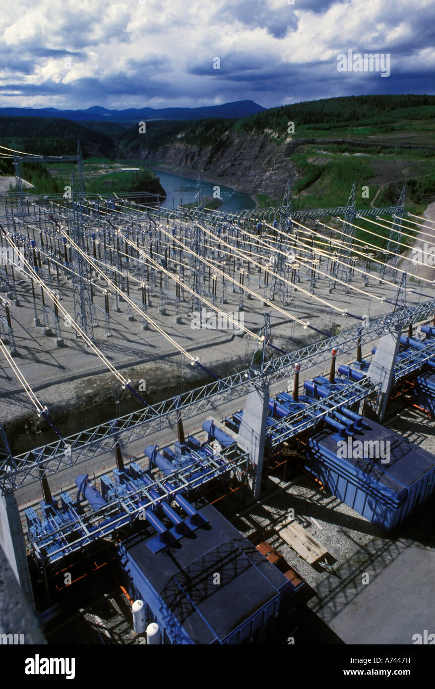 Wac bennett dam bc canada hi-res stock photography and images - Alamy