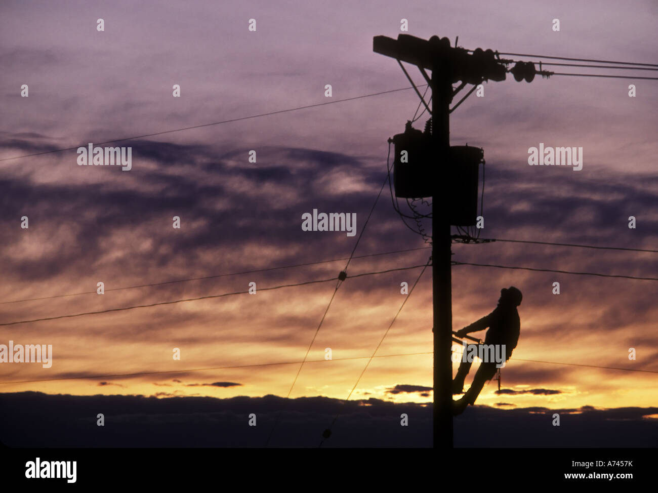 Hydro Worker Canada High Resolution Stock Photography and Images - Alamy