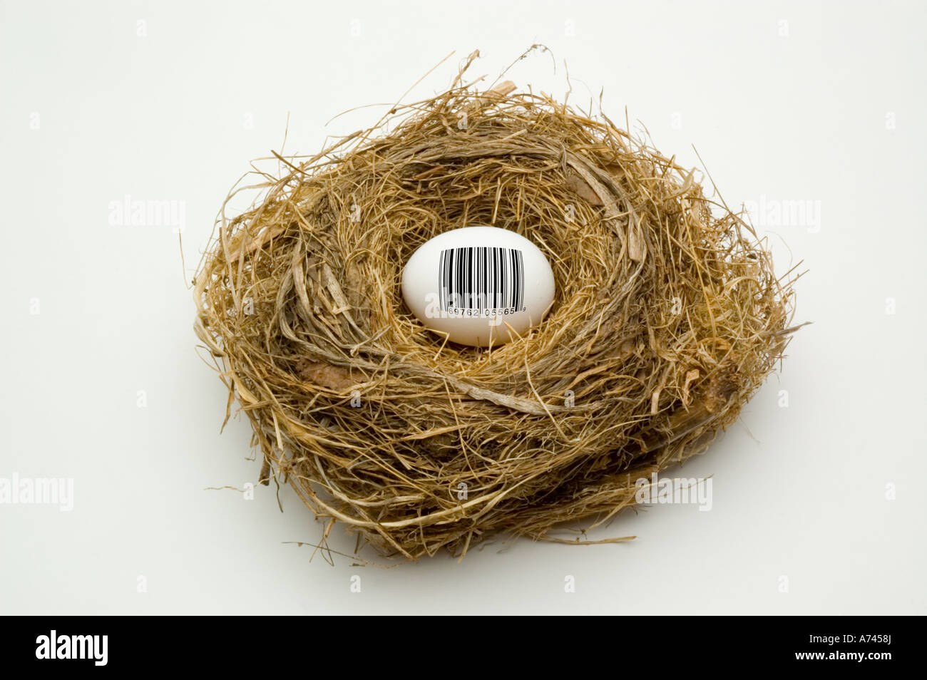 The nest bar hi-res stock photography and images - Alamy