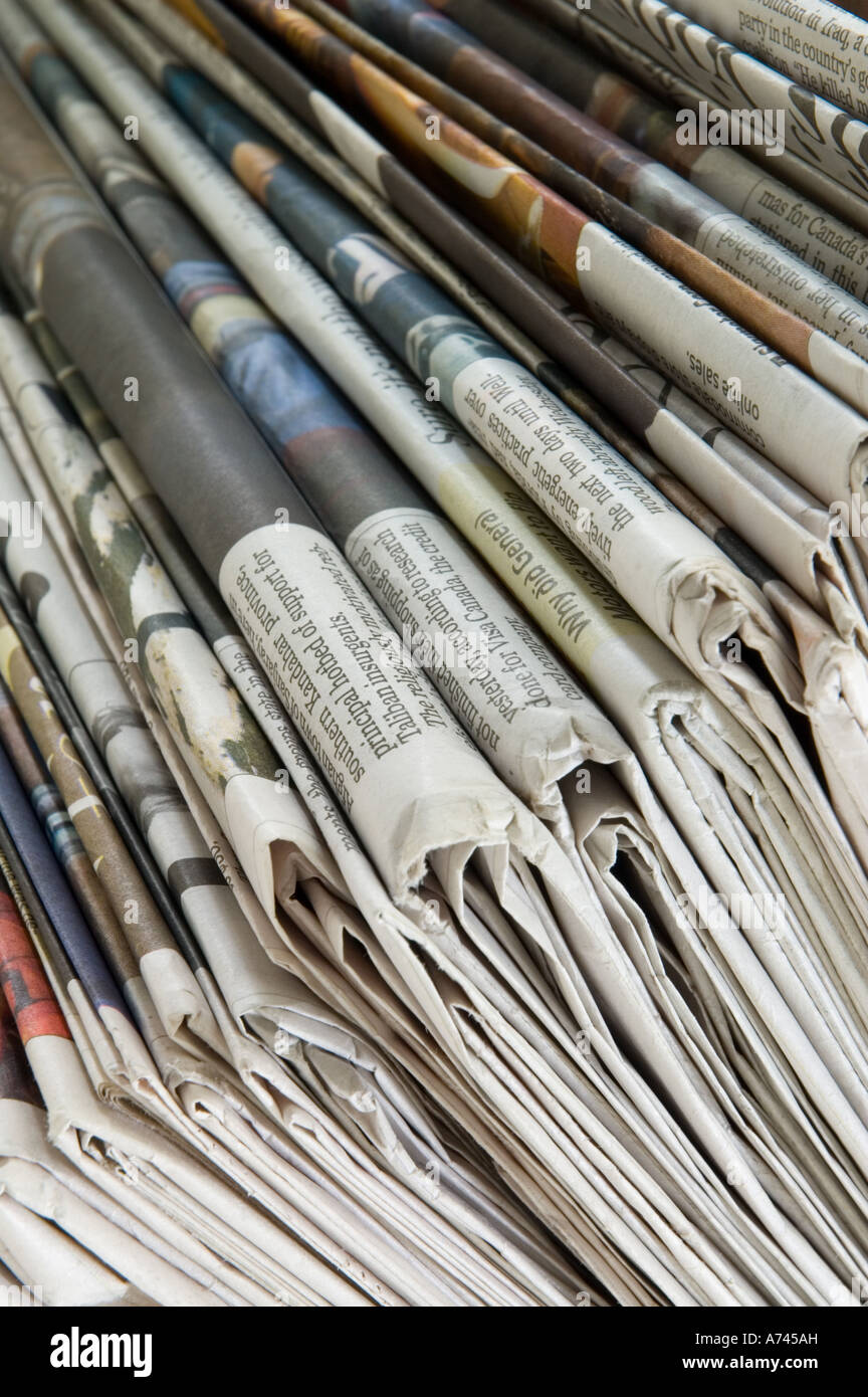 Stack of old newspaper ready for recycling Stock Photo - Alamy