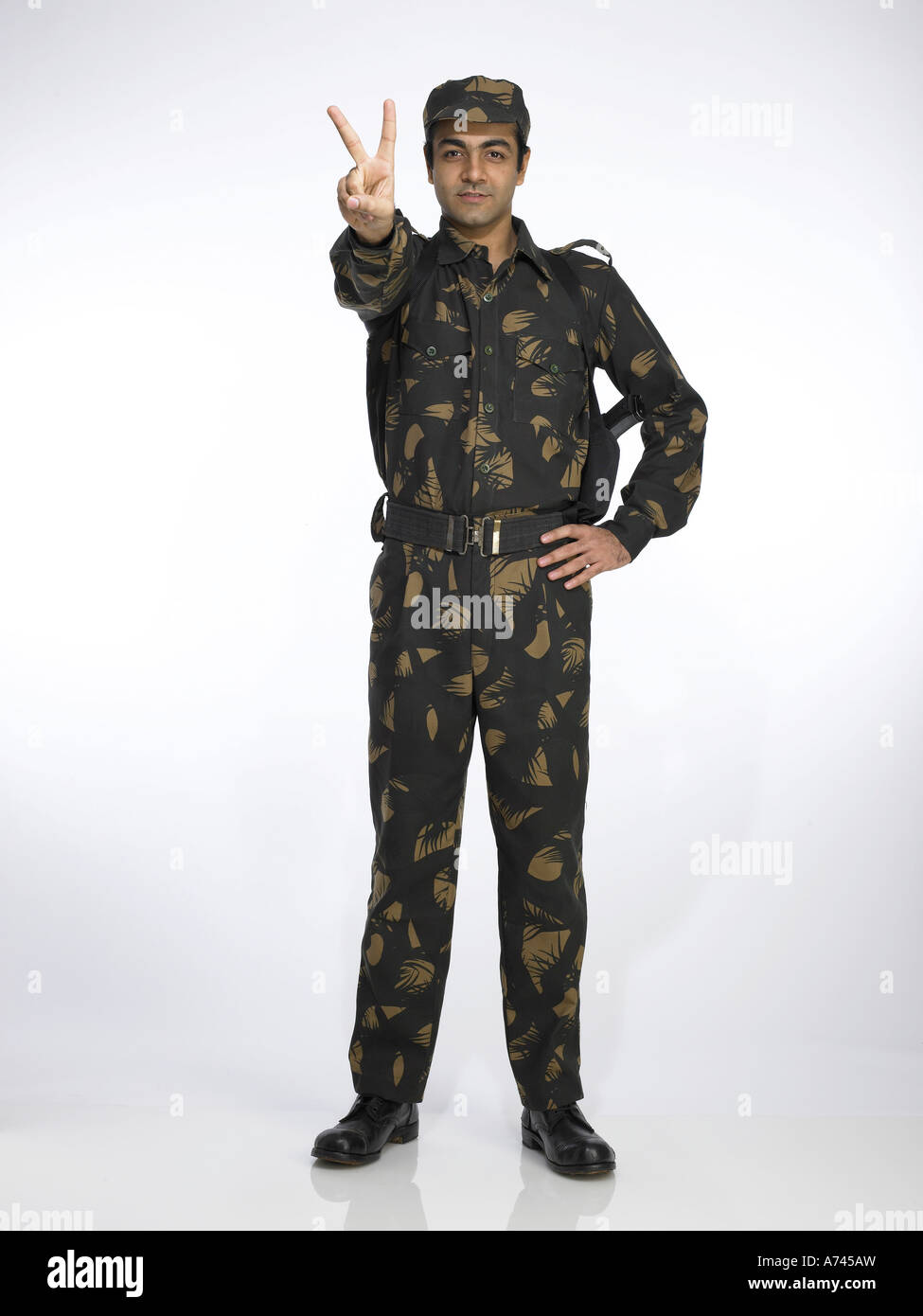 VDA 201703 Indian army soldier standing in relaxed position showing ...