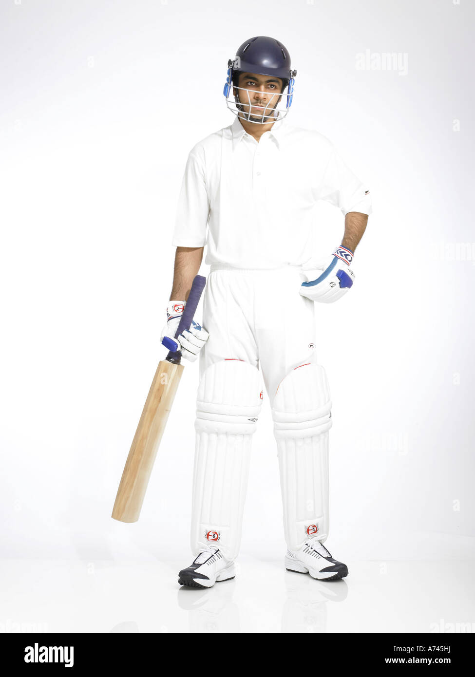 Cricket batsman test hi-res stock photography and images - Alamy