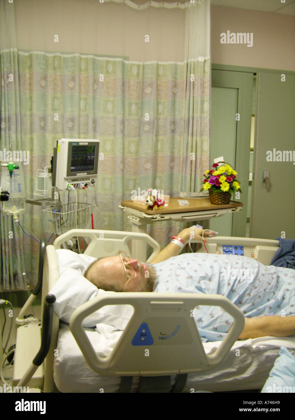 Man in Hospital Stock Photo - Alamy