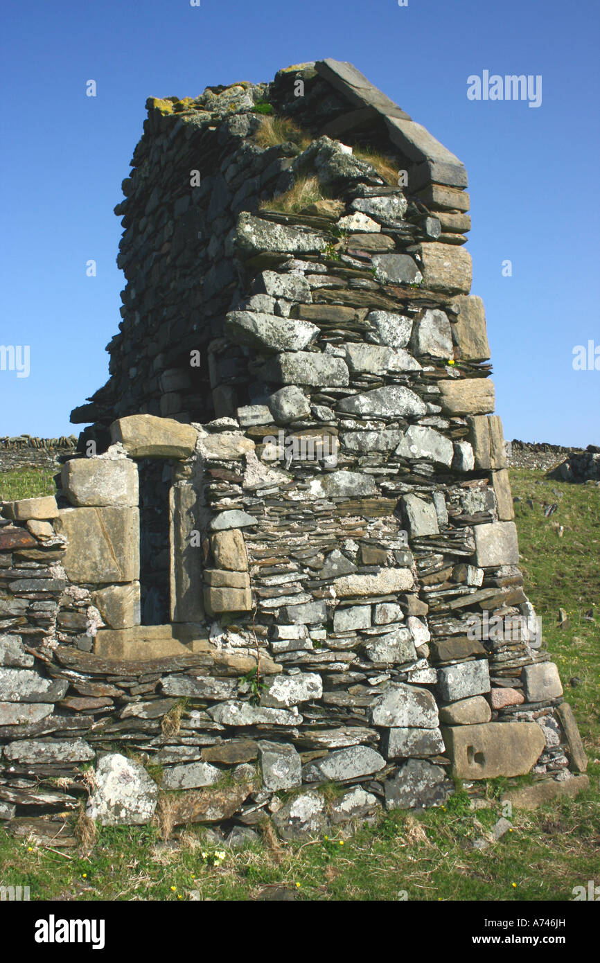 Abandoned 12th century Irish church buildings on Inishkeel island ...