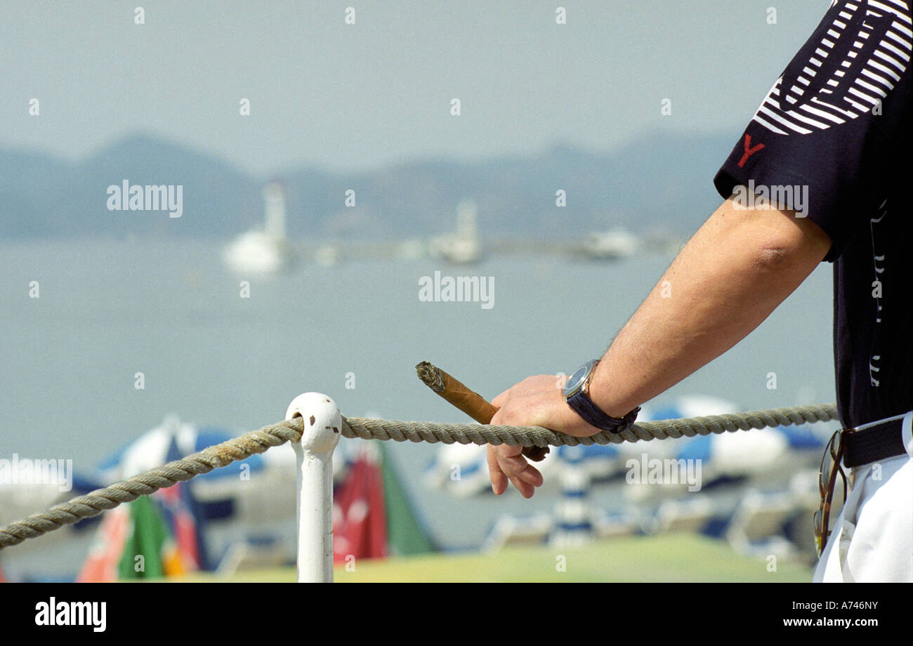 Fat cigar hi-res stock photography and images - Alamy