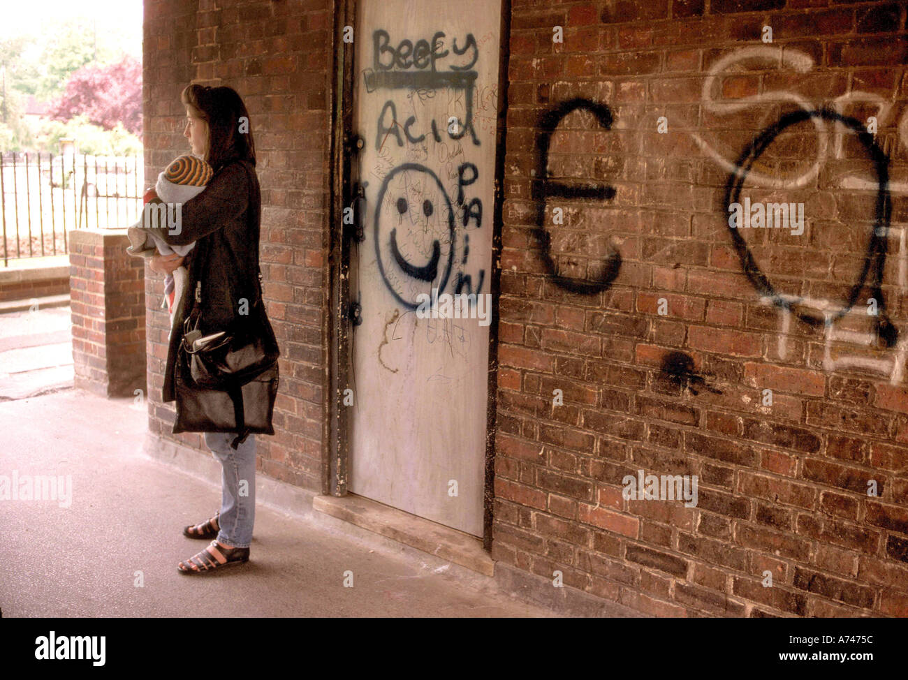 Deprived area hi-res stock photography and images - Alamy