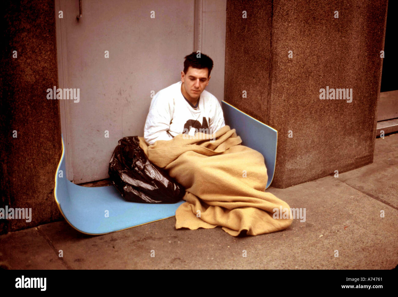 Begging or panhandling hi-res stock photography and images - Alamy