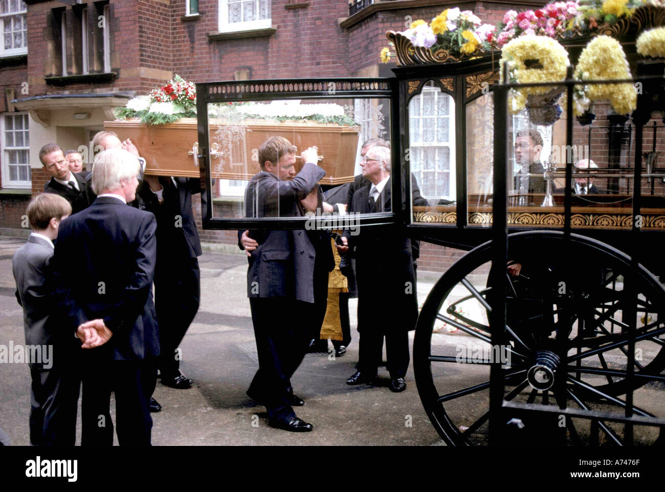Victorian funeral horse hi-res stock photography and images - Alamy