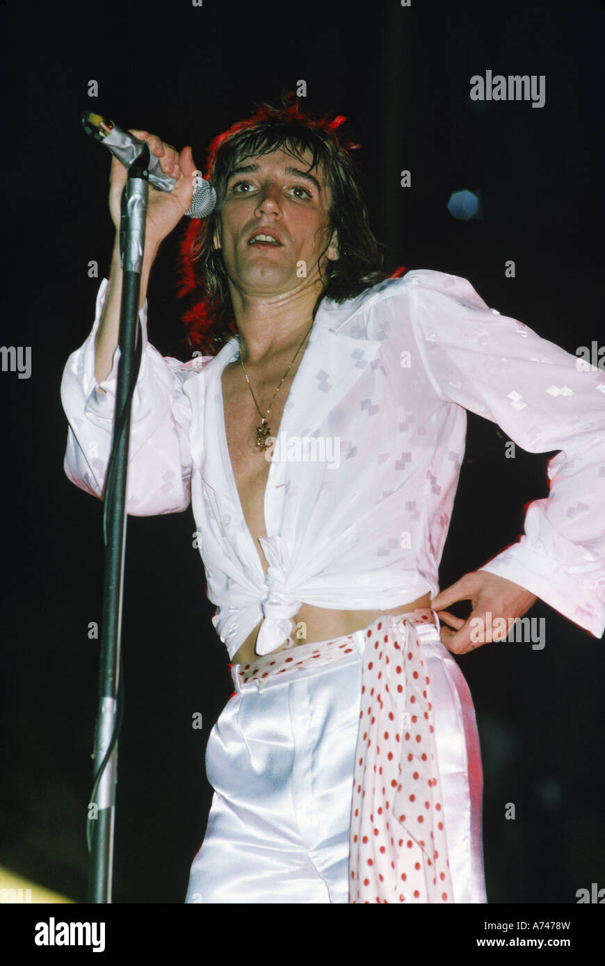 ROD STEWART UK rock singer Stock Photo - Alamy