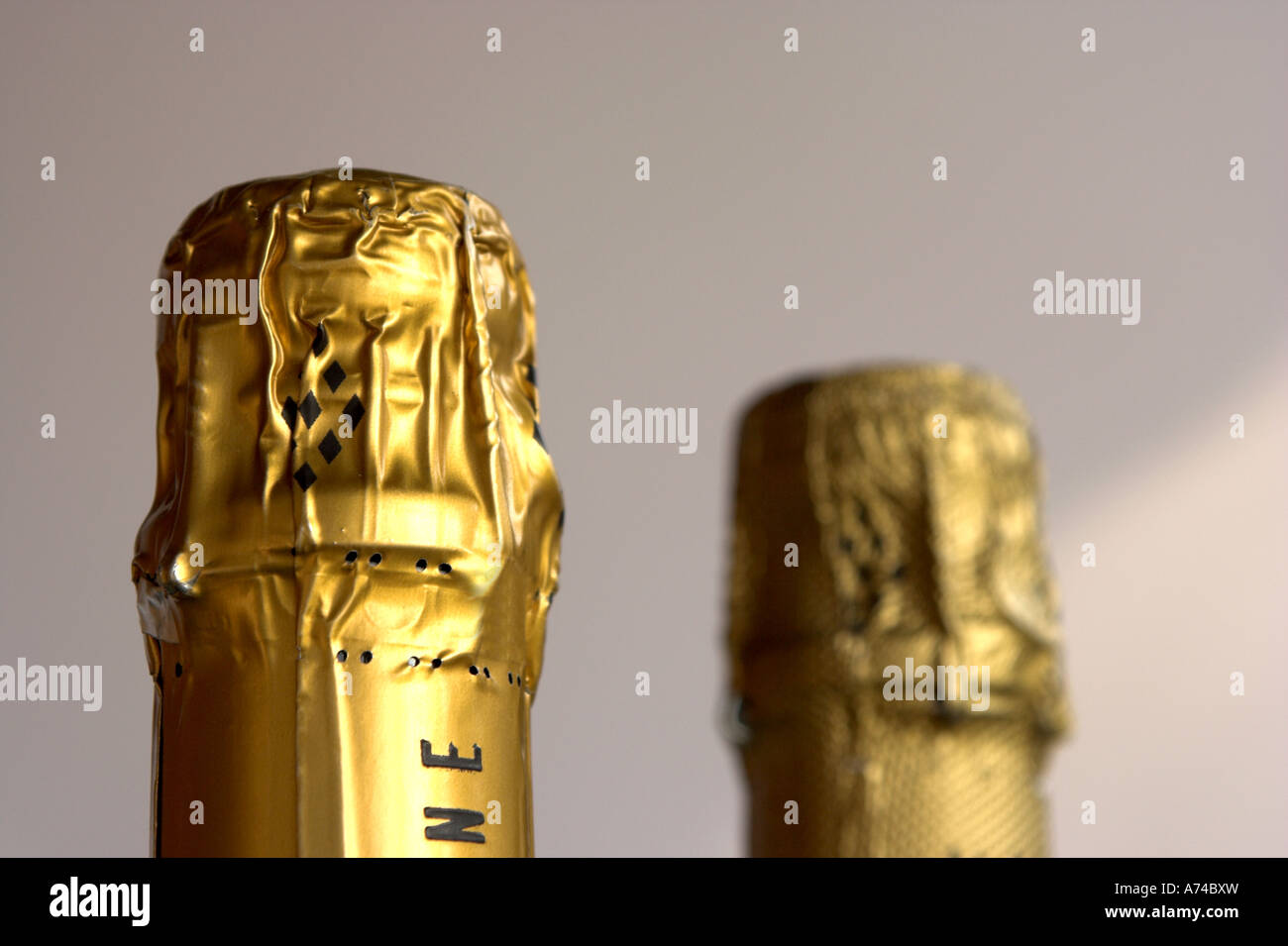 Gold foil neck hi-res stock photography and images - Alamy