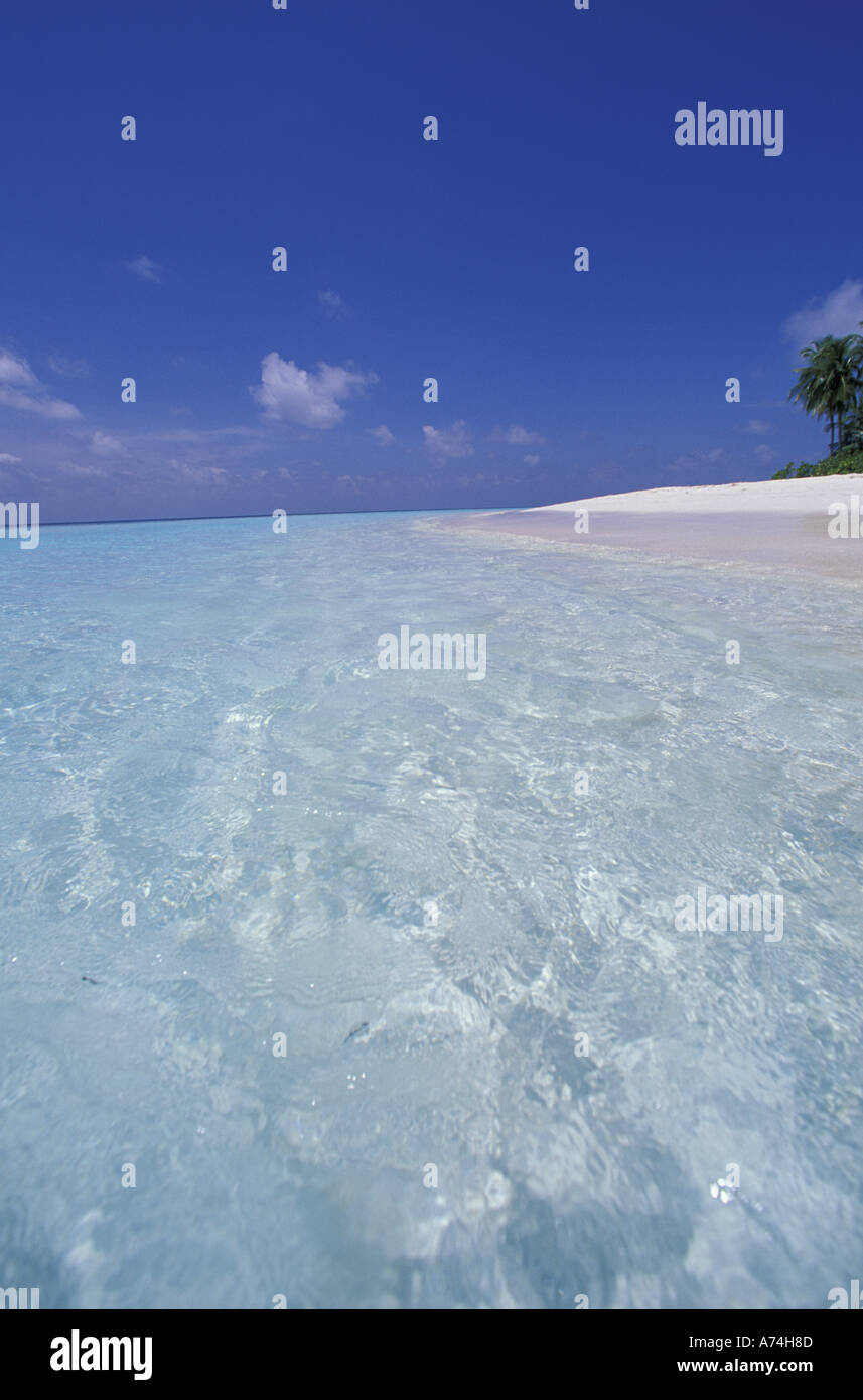 Asia, Indian Ocean Maldives, Ari Atol. Uninhabited, un-named tropical ...