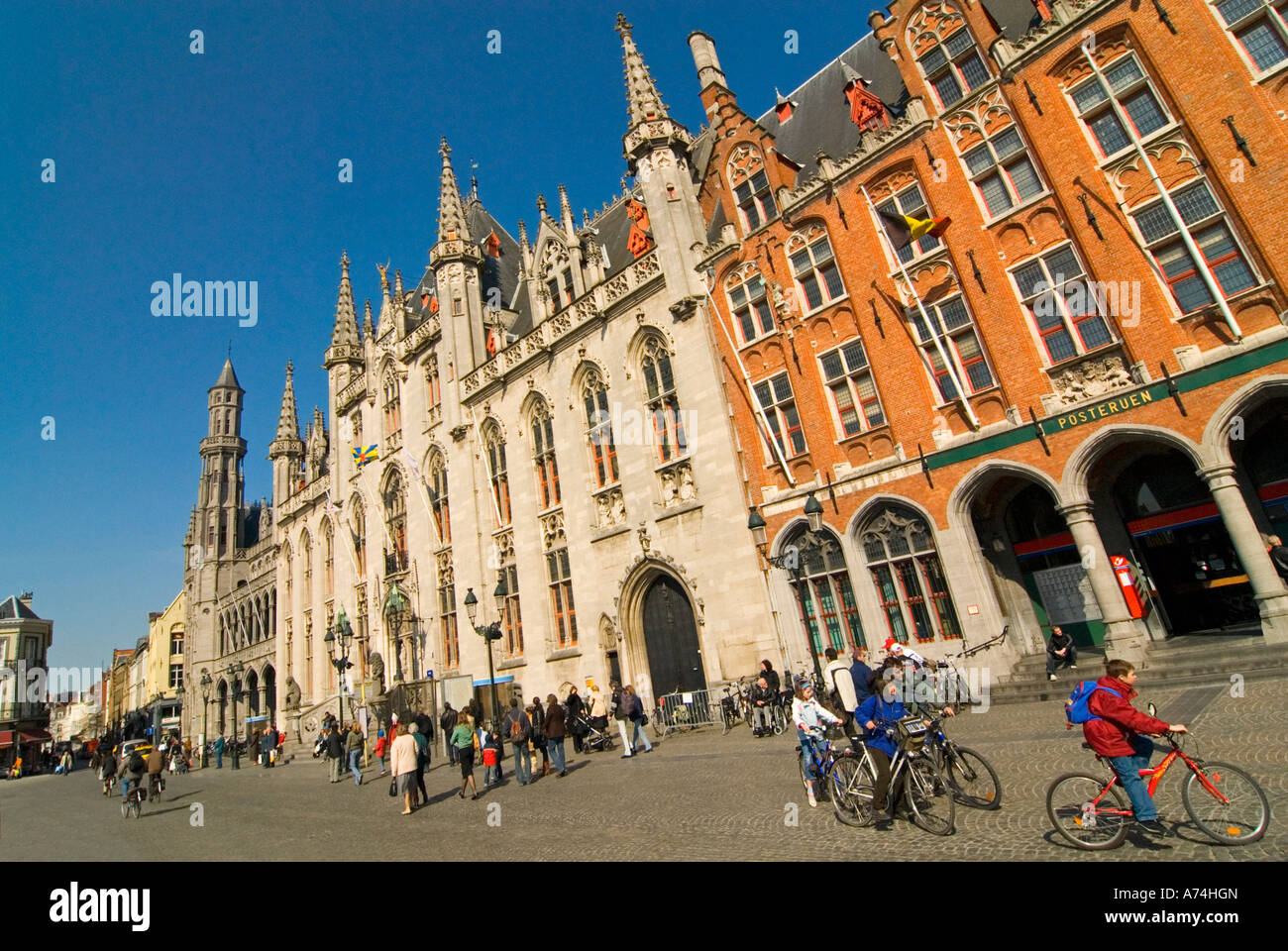 Provincial government house hi-res stock photography and images - Alamy