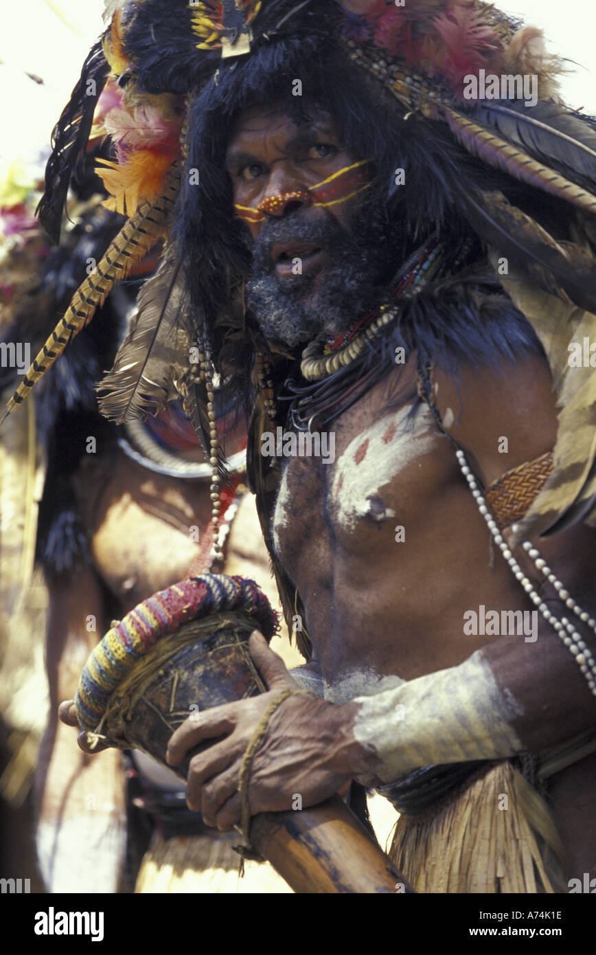 Papua new guinea tari valley hi-res stock photography and images - Alamy