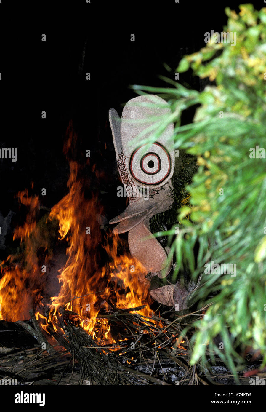 Papua new guinea fire dance hi-res stock photography and images - Alamy