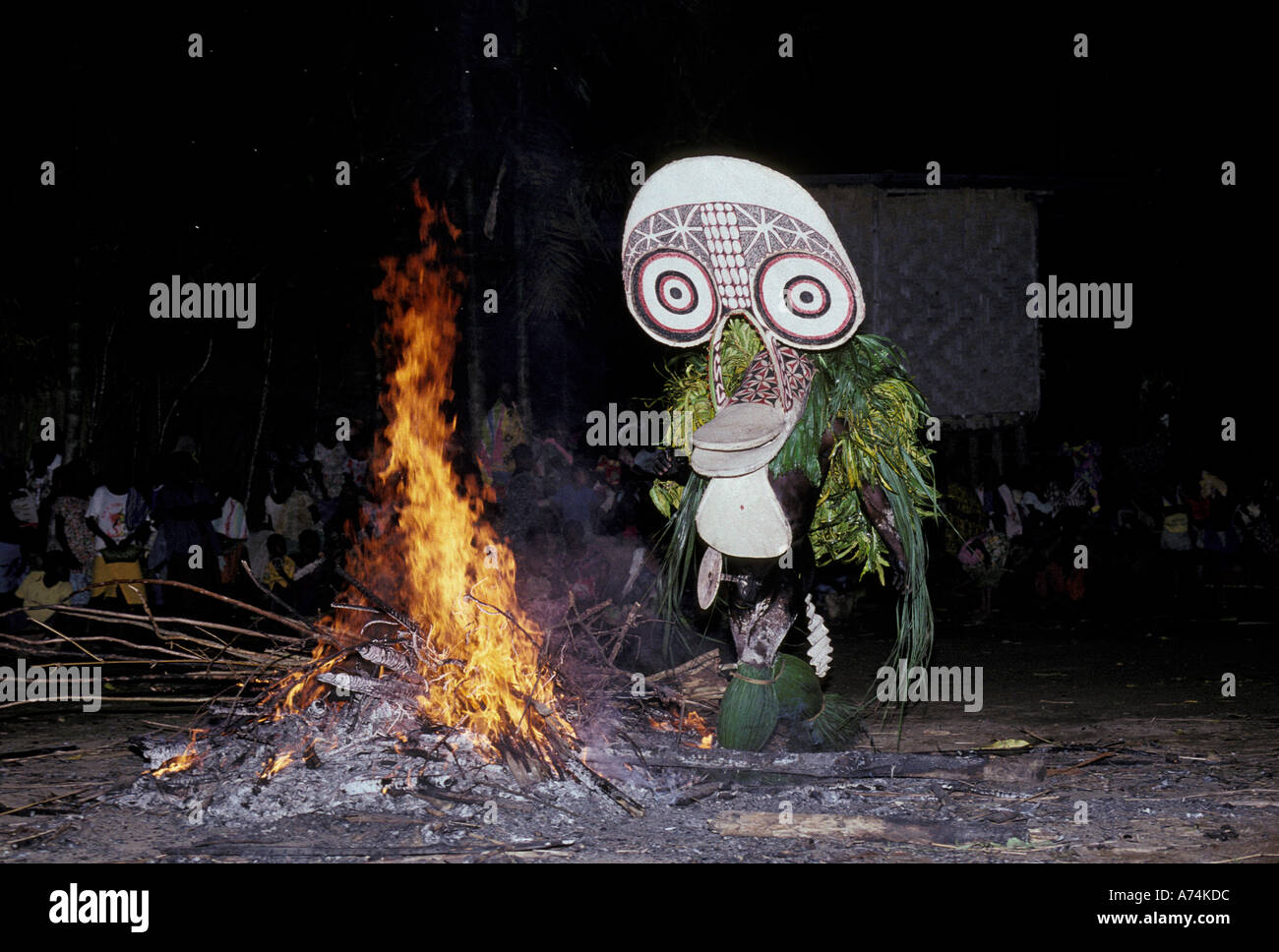 South Pacific, Papua New Guinea, Baining fire dancer Stock Photo - Alamy