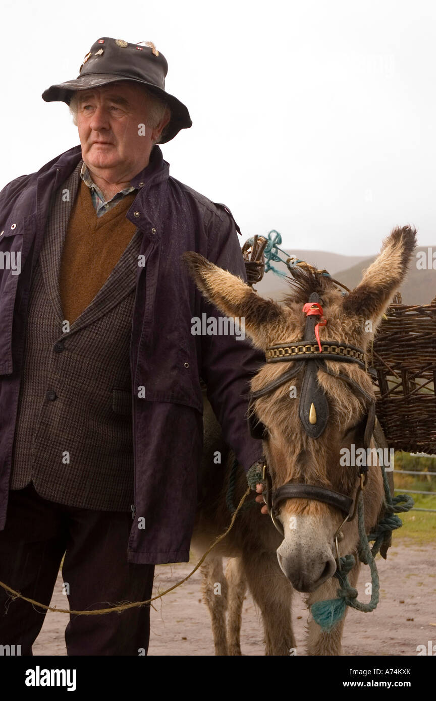 IRELAND Peasant in Kerry County Stock Photo - Alamy