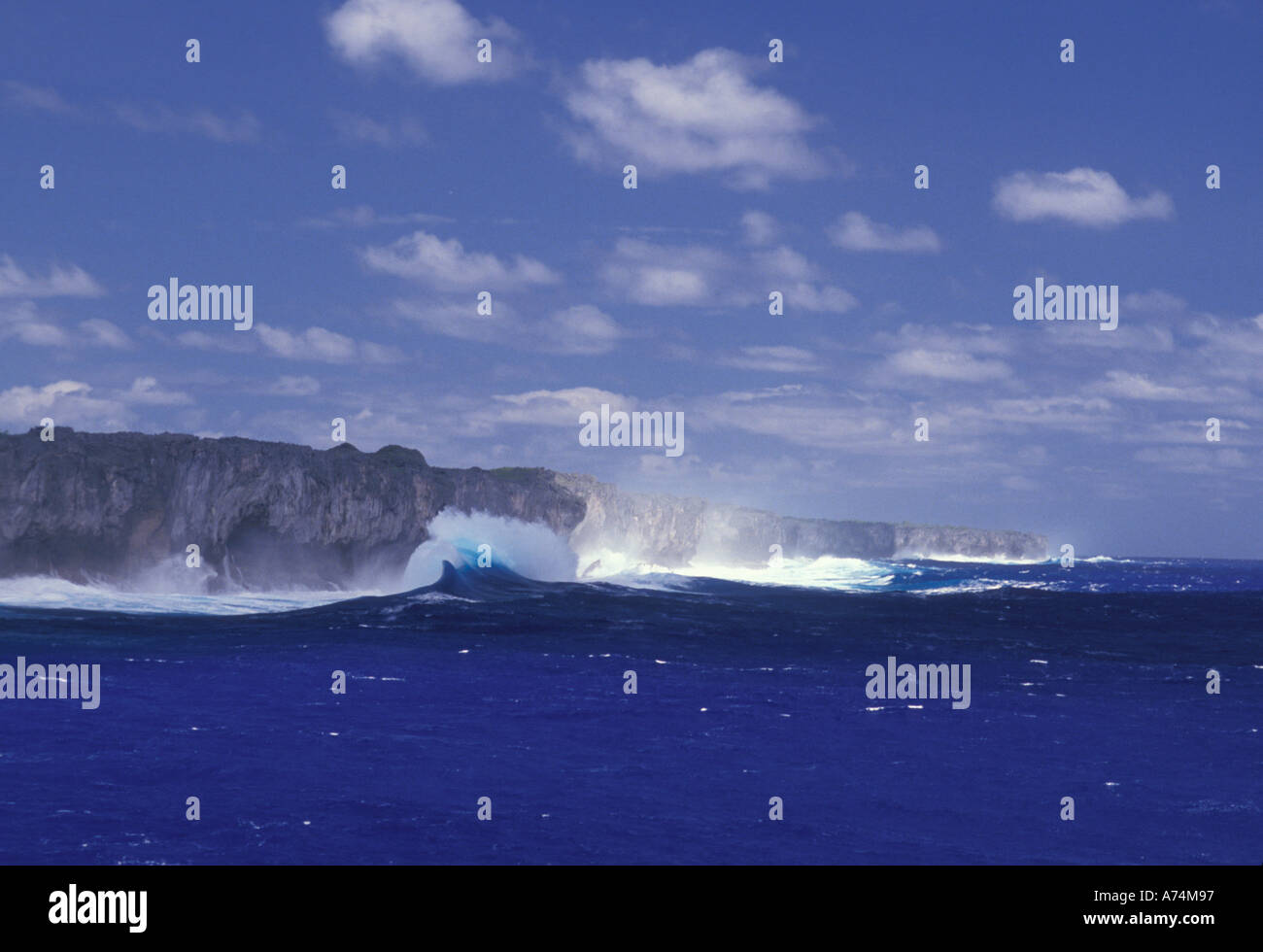 Henderson island hi-res stock photography and images - Alamy