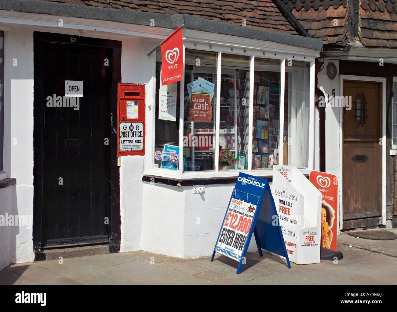 Small red post office box hi-res stock photography and images - Alamy
