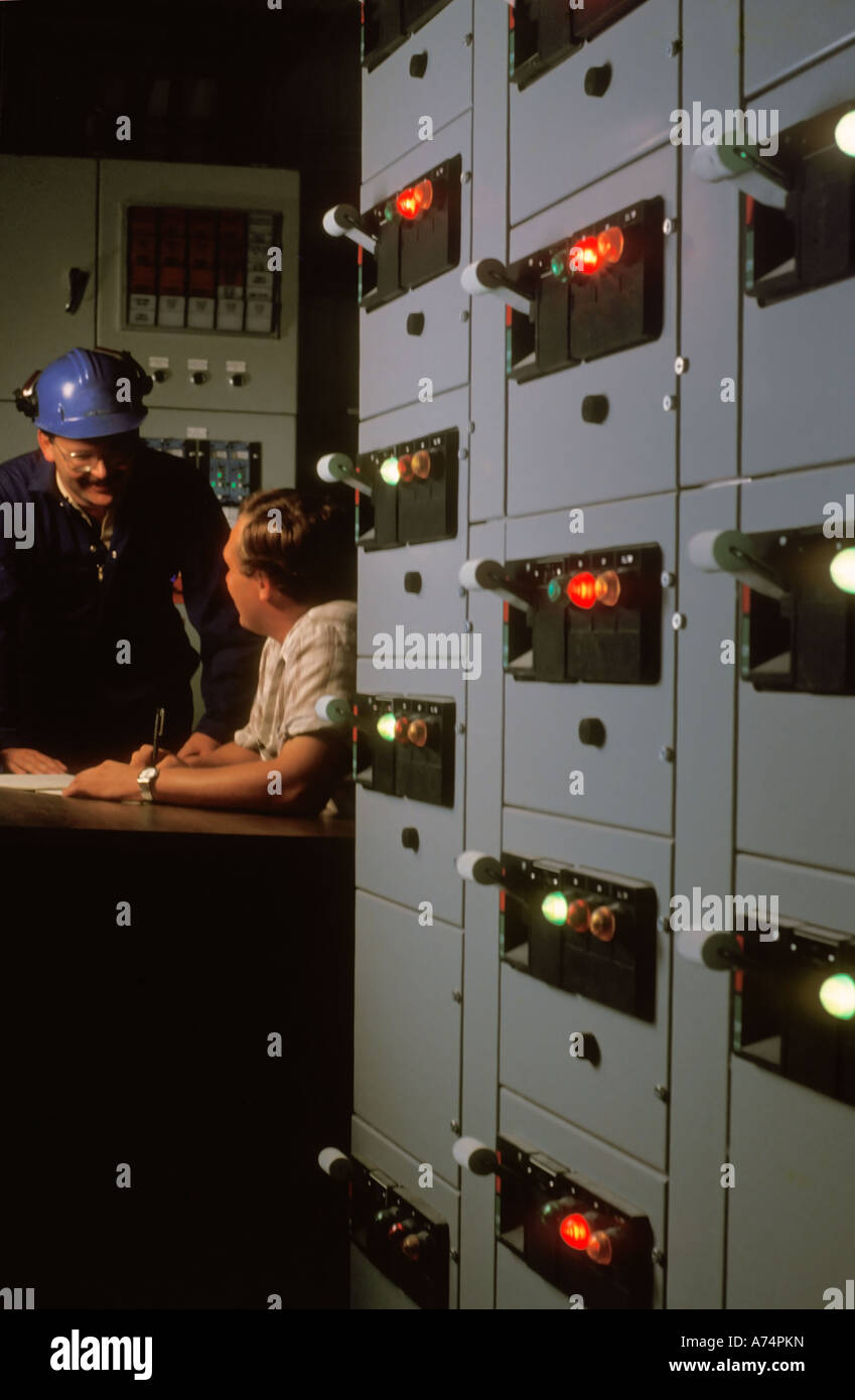 Oil refinery control room hi-res stock photography and images - Alamy
