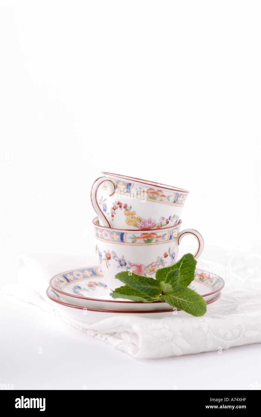 Minton bone china hi-res stock photography and images - Alamy