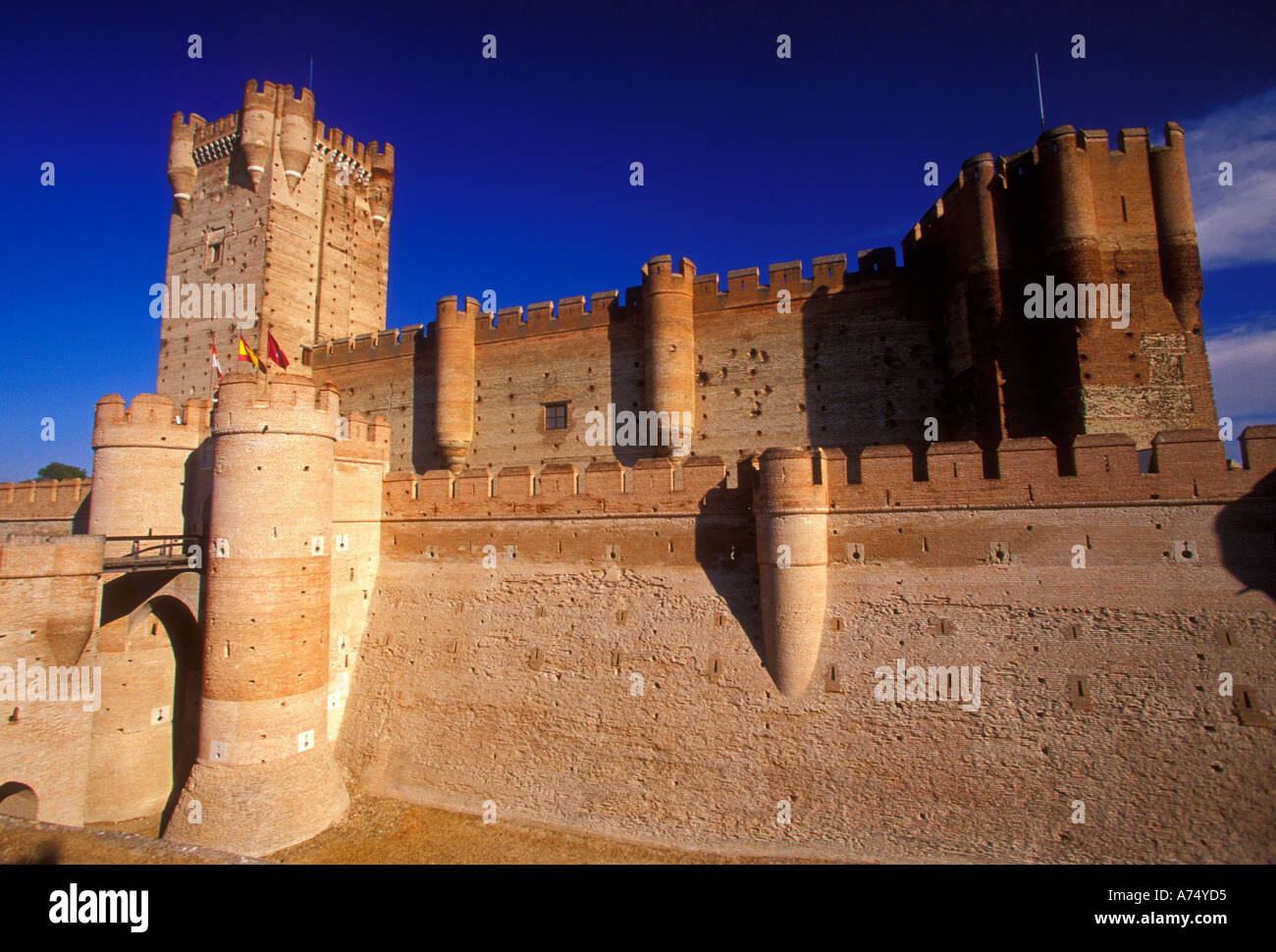 Campo de castillo hi-res stock photography and images - Alamy